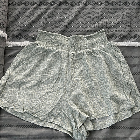 No Boundaries | Shorts | Daisy Shorts | Poshmark
